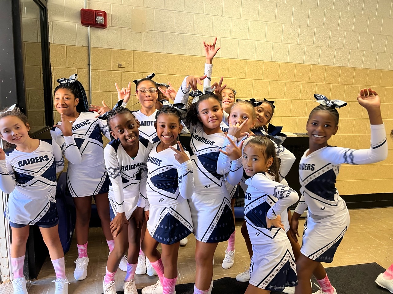 Meriden Raiders Football, Cheer & Dance